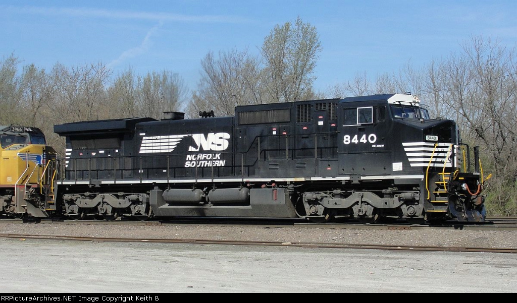 NS 8440